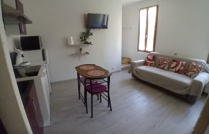 Studio Centre-ville - Uzès