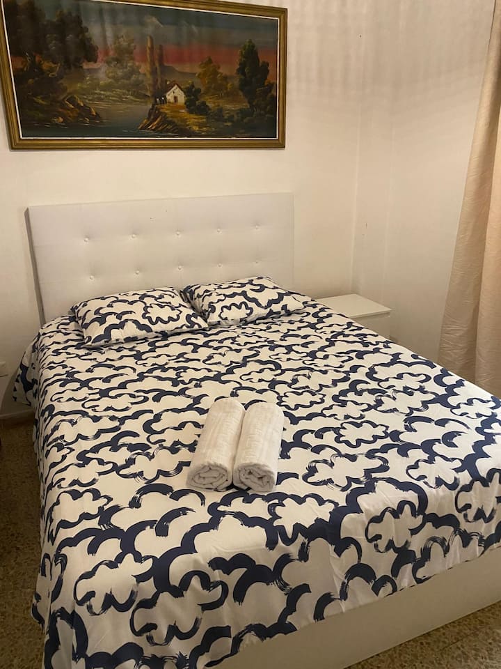 Catalunya Rooms - Badalona