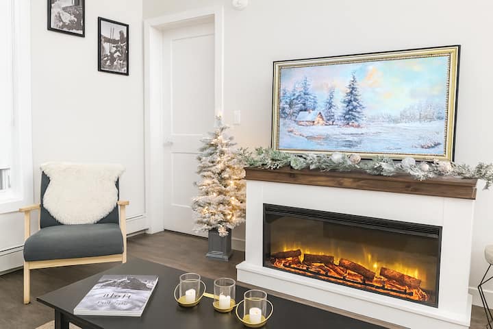 Champagne Peaks - Golden