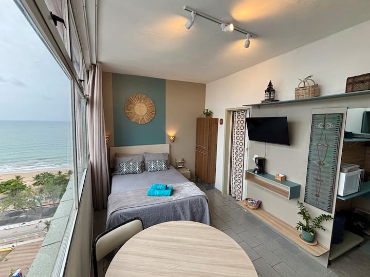 Studio Completo à Beira Mar, Localização Perfeita - Recife