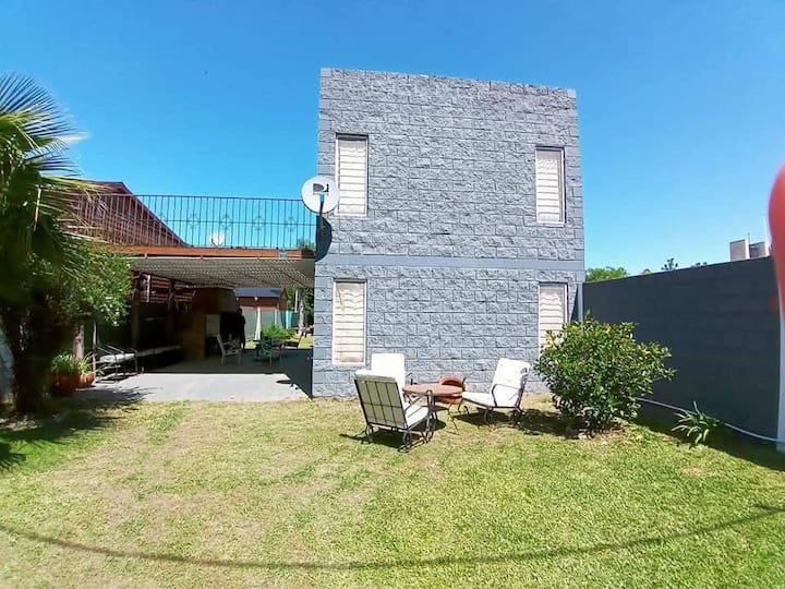 Alquilo Casa Quinta Muy Cómoda Todos Los Servici - San Nicolás de Los Arroyos