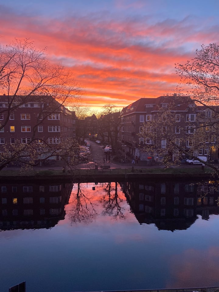 Oud-west Canal Front Apartment - Ámsterdam