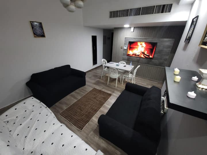 Beachfront 2bhk With Sea View - Ajman
