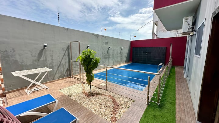 Modern Home With Pool And Wifi - Côte d'Ivoire