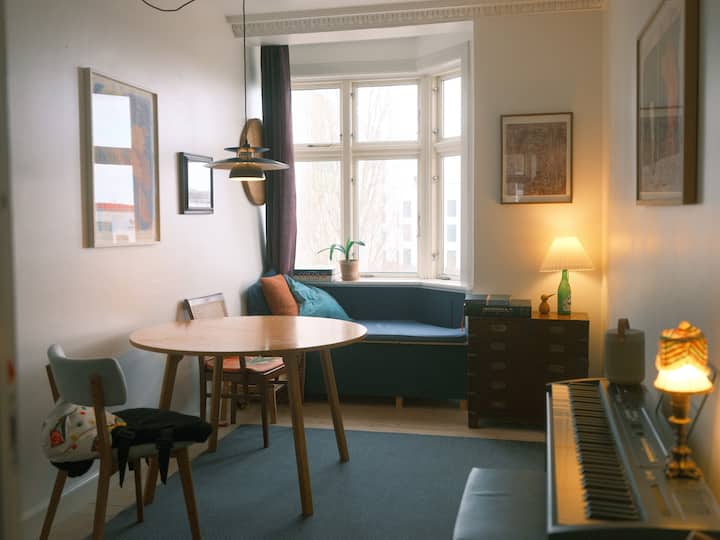 Two Bikes Included In Classic Copenhagen Apartment - Kopenhagen