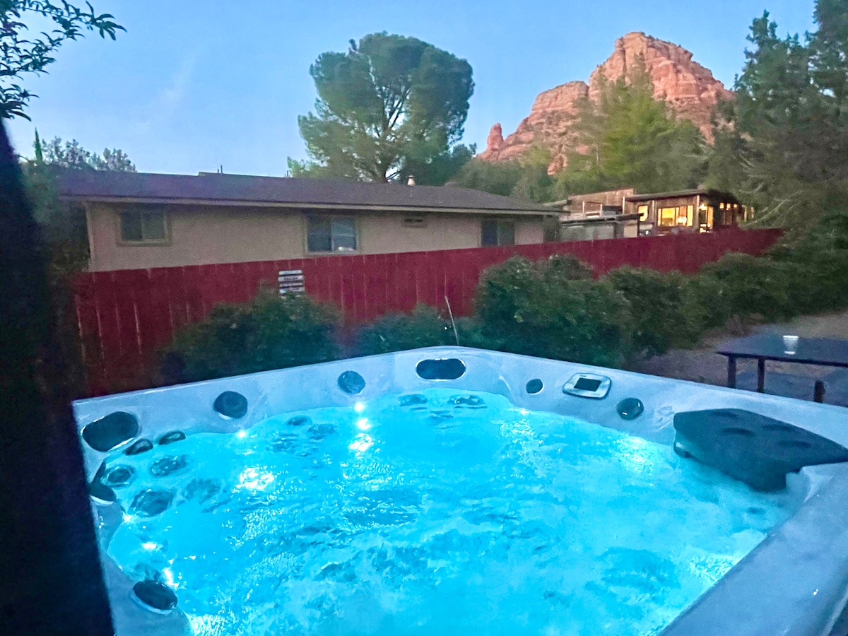 Sedona Red Rock Retreat with Hot Tub & Arcade Fun - Houses for Rent in ...