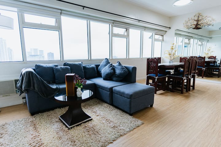 3br, 3 Bath, Unobstructed View - Parañaque