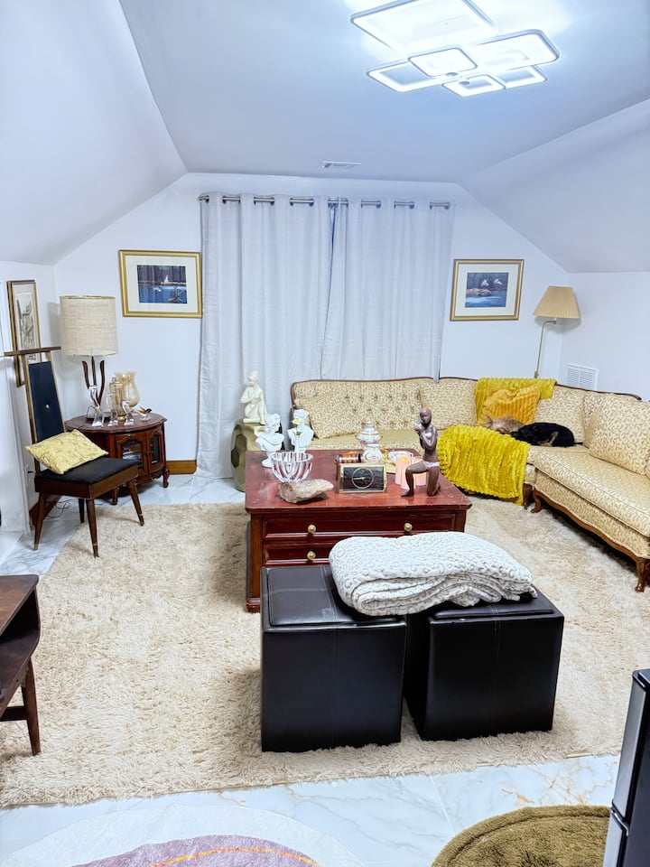 The Noble Château Tower Of Montclair - Montclair, NJ