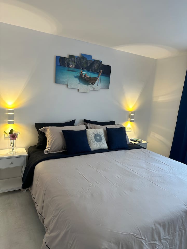 Habitación Muy Amplia Y Luminosa - Vitoria-Gasteiz
