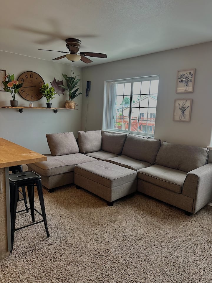 Exclusive Anchorage Getaway – Entire 2br/2ba Condo - Anchorage