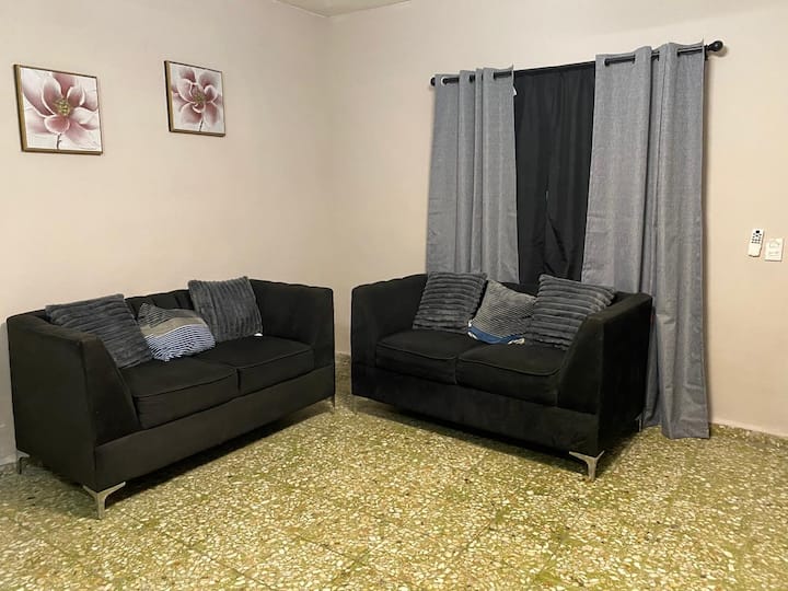 Amplio Departamento En Guadalupe, Hasta 6 Personas - Guadalupe, Mexico