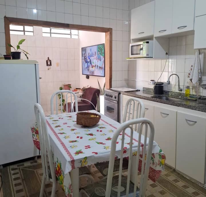 Casa Fernandes 2 | 10min Do Centro • Pet • Wi-fi - Pindamonhangaba