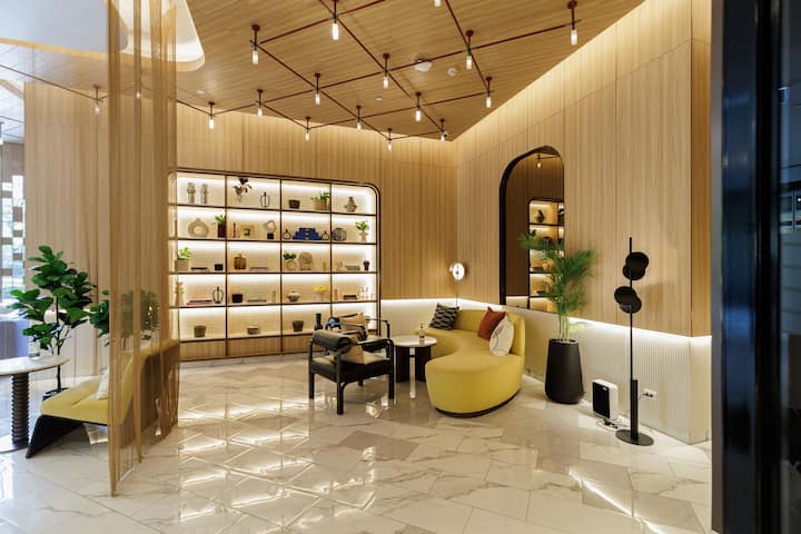 2 Bedrooms, 1 Living Room And 1 Bathroom Pool - Bangkok