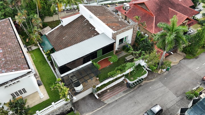 26pax 6br Ampang Pool Villa For Film/event @Kl - Kuala Lumpur