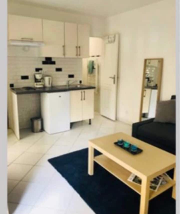 Charmant Studio Montmartre. - Paris