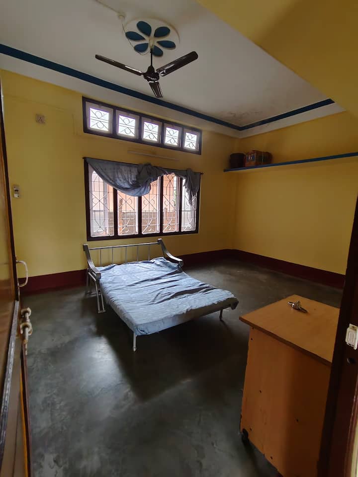 2 Rooms, 1 Kitchen. - Silchar