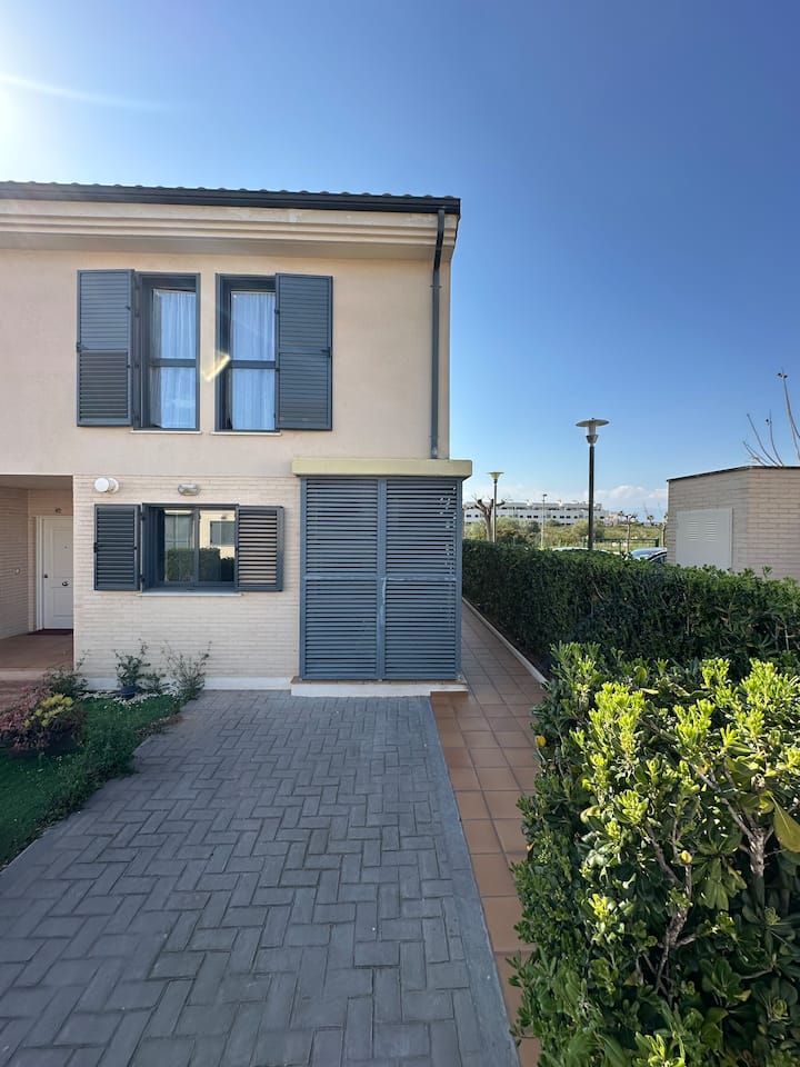 Maison Full éQuipée/clim/wifi/piscine/vélo/parking - La Sénia