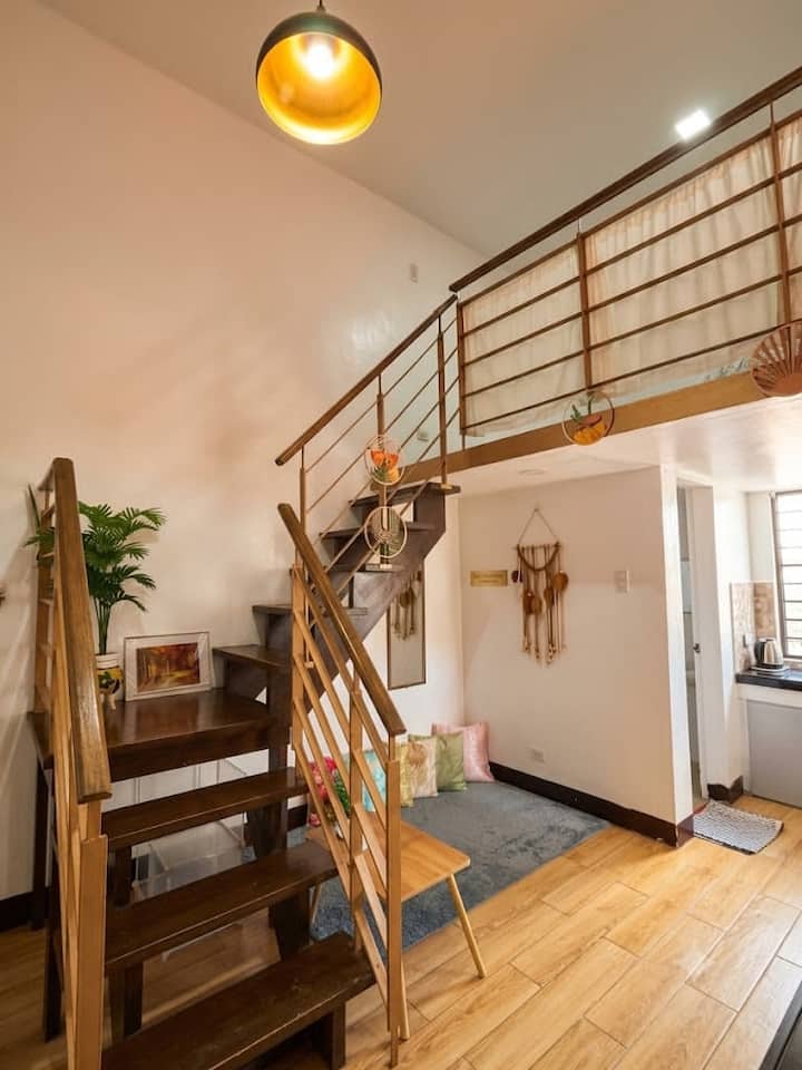 Airbnb Kazoku Loft Type Unit Parking Netflix Wifi - Subic Bay Freeport Zone