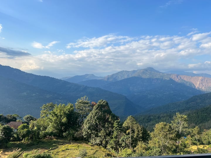 Cozy & Welcoming Bed/breakfast - Kalimpong