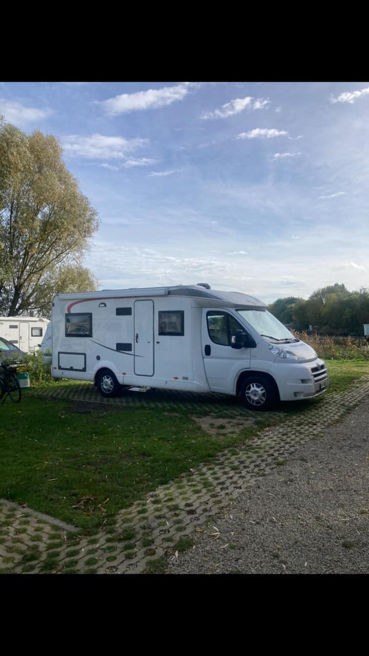 Camper In Ruhigem Quartier - Berne