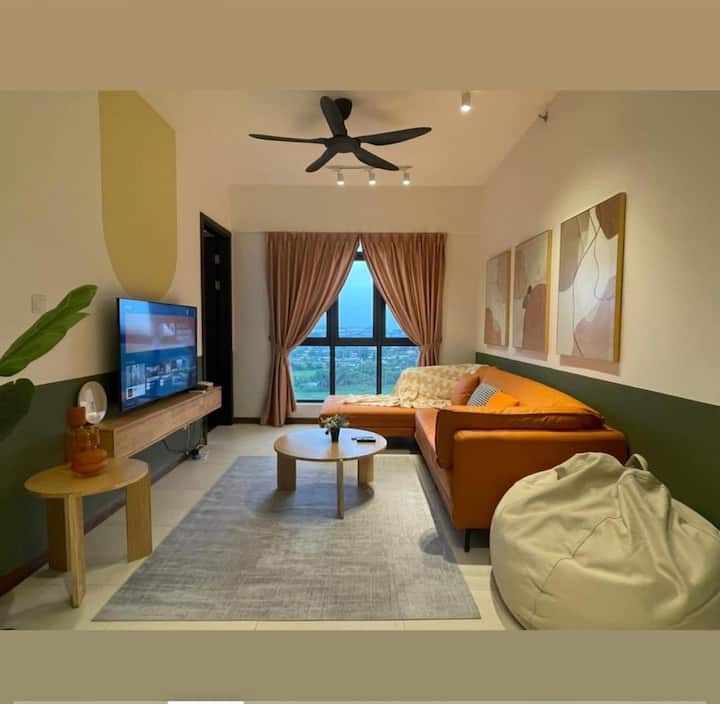 Emerald Family Room @ K Avenue 5-6 Pax - Kinarut