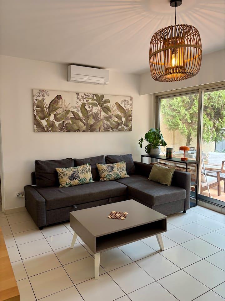 T2 Spacieux Climatisé Et Proche Des Plages - Le Castellet