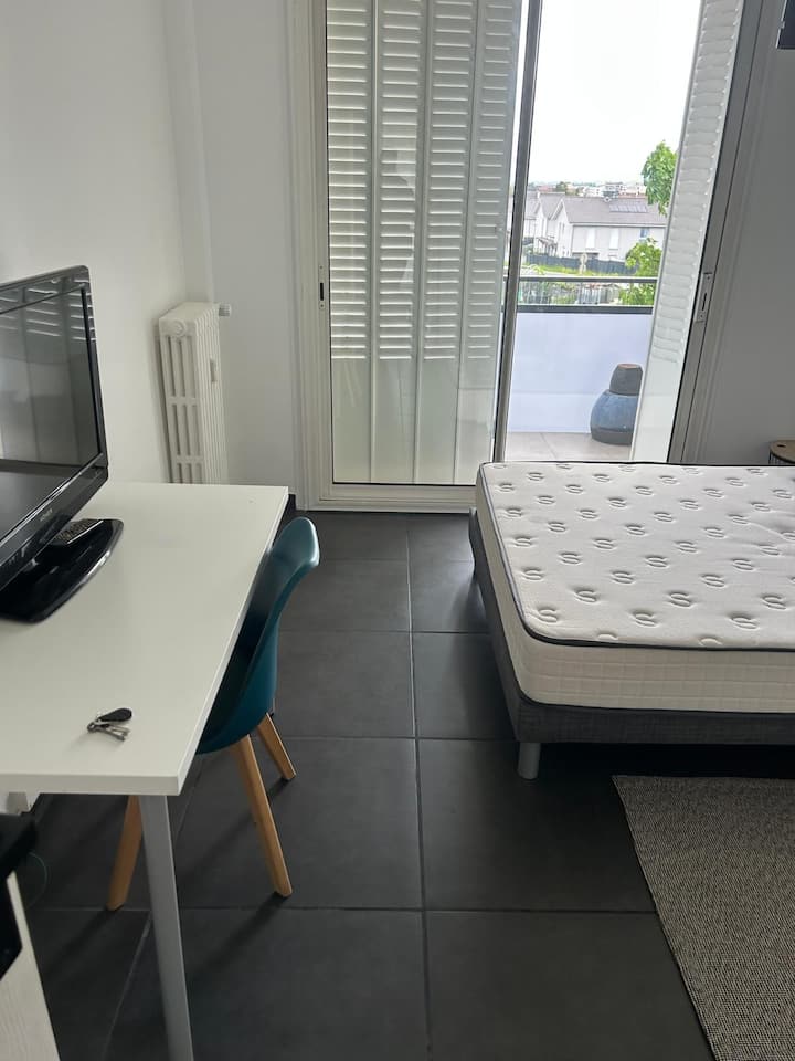 Chambre Avec Balcon Annemasse - Annemasse
