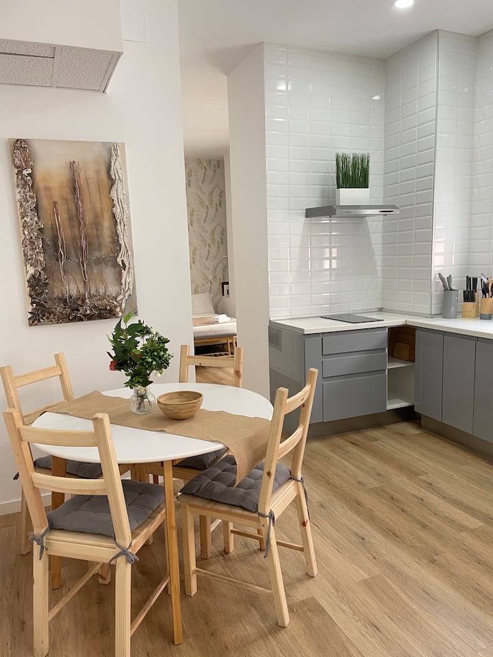 Acogedor Apartamento. Licencia Turística - Madrid