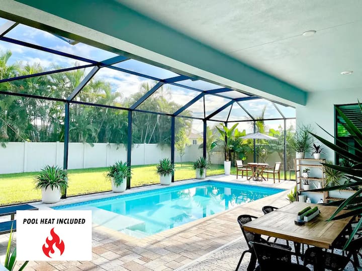 Private Heated Pool Paradise Getaway - Cape Coral, FL