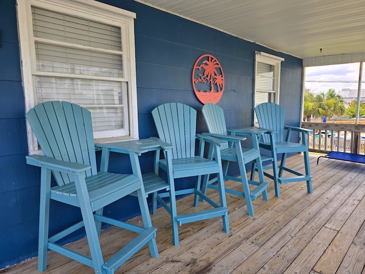 High Tide At Coral Reef 3 Bdrm 1 Bath Sleeps 7! - Carolina Beach, NC