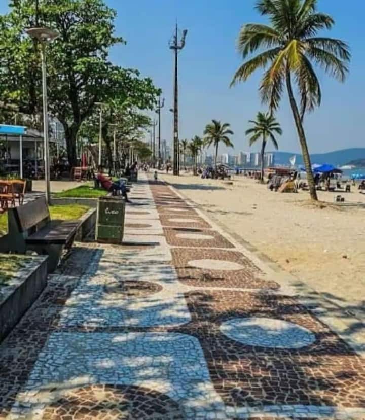 Frente Mar Aquário
2 Dormi Ponta Da Praia - Santos