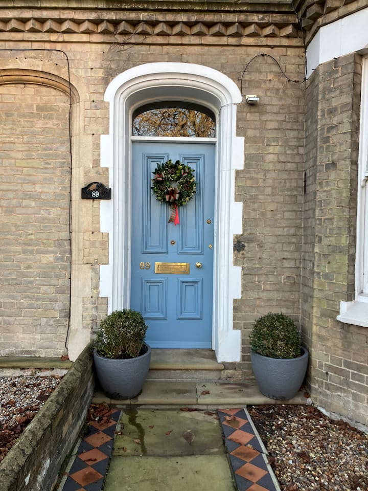 1880 House - Diss