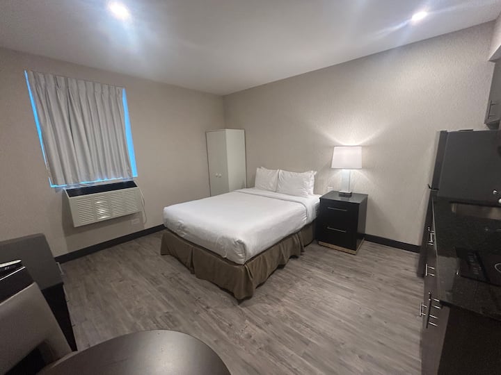 Studio In Niagara-free Parking+ 9 Mins 2 Falls - Niagara Falls