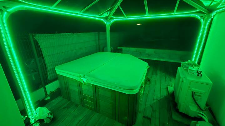 Maison Familiale Avec Jacuzzi - Questembert