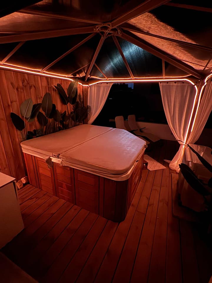 Maison Familiale Avec Jacuzzi - Vannes