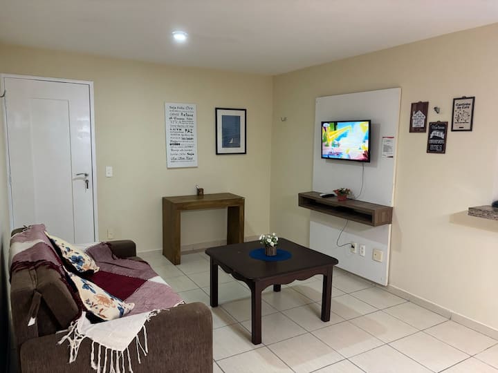 Apartamento Em Excelente Localização C/ 2 Quartos - Natal