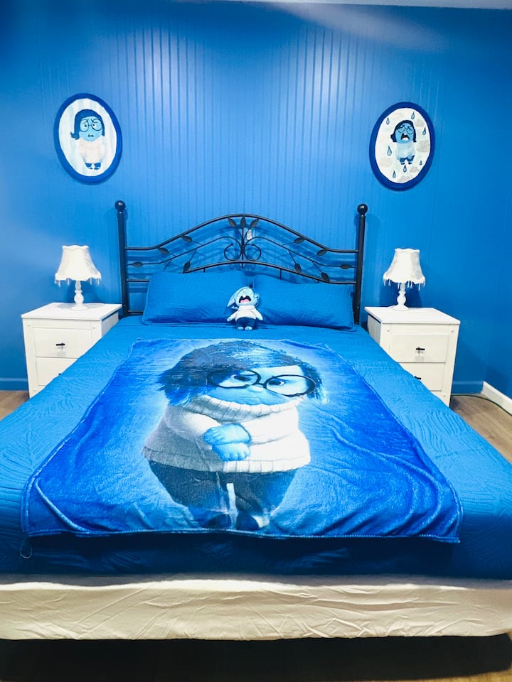 Inside Out Sadness Room Disneyland 15 Min - Orange, CA