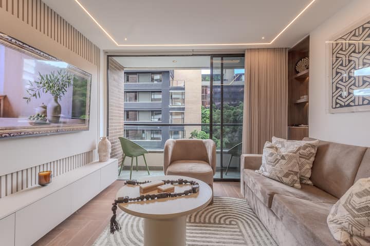 Manila Chic, Wi-fi Rápido Parqueadero Poblado Park - Medellín