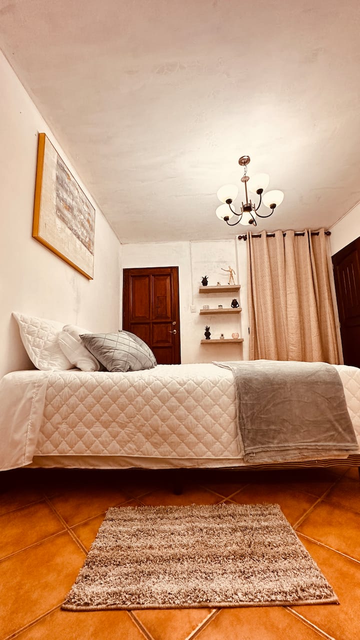 Habitación A 4 Cuadras De Parque Antigua Guatemala - Antigua Guatemala, Guatemala