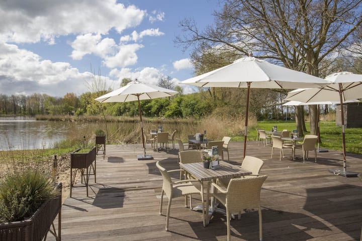 Comfortable Stay With Free Parking And Dining - Wijk aan Zee