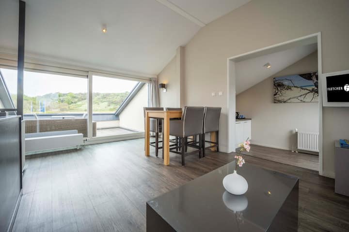 Relax In Comfort With Panoramic Dune Views - Domburg