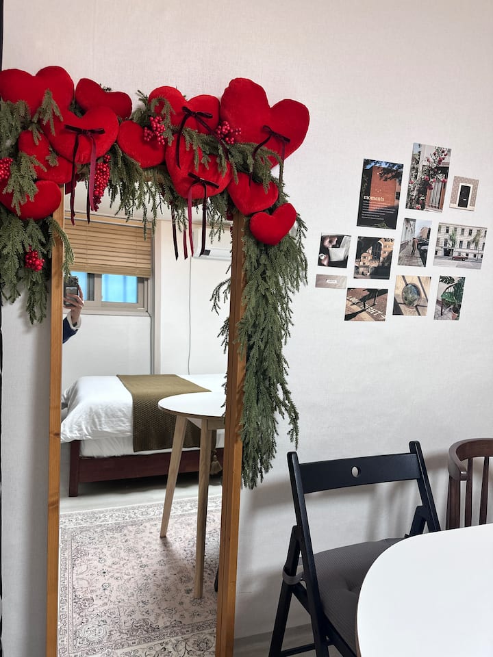 [쉼 하우스] #광역버스정류장도보5분/월드컵경기장 도보10분/연문시장근처/무료주차 - Suwon-si