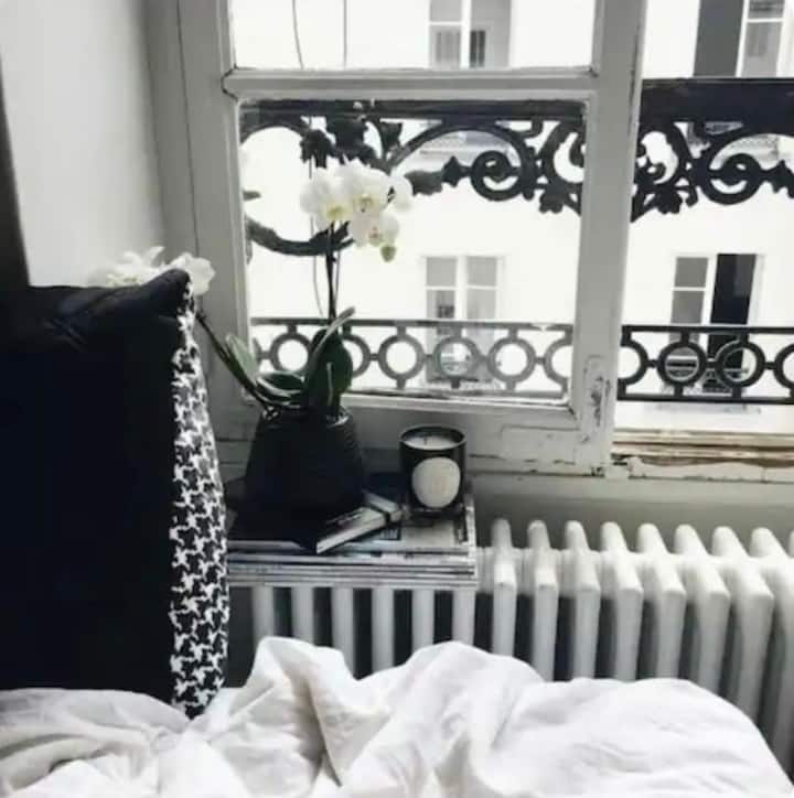 Paris Centre Small Studio For 1 - Paris