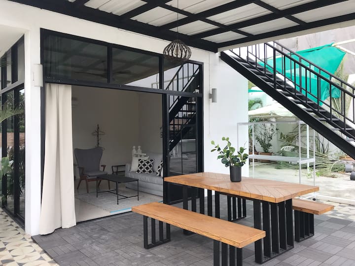 E4 - Private Rooftop Terrace, 1 Br 2 Beds, Bts! - Bangkok