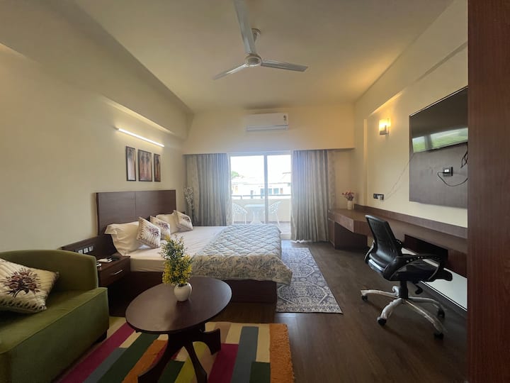 Highrise Haven 5.o - Dehradun