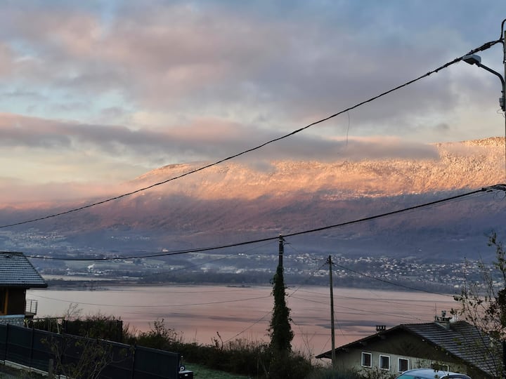 Logement Vue Lac Avec Terrasse Et Jardin - Aix-les-Bains