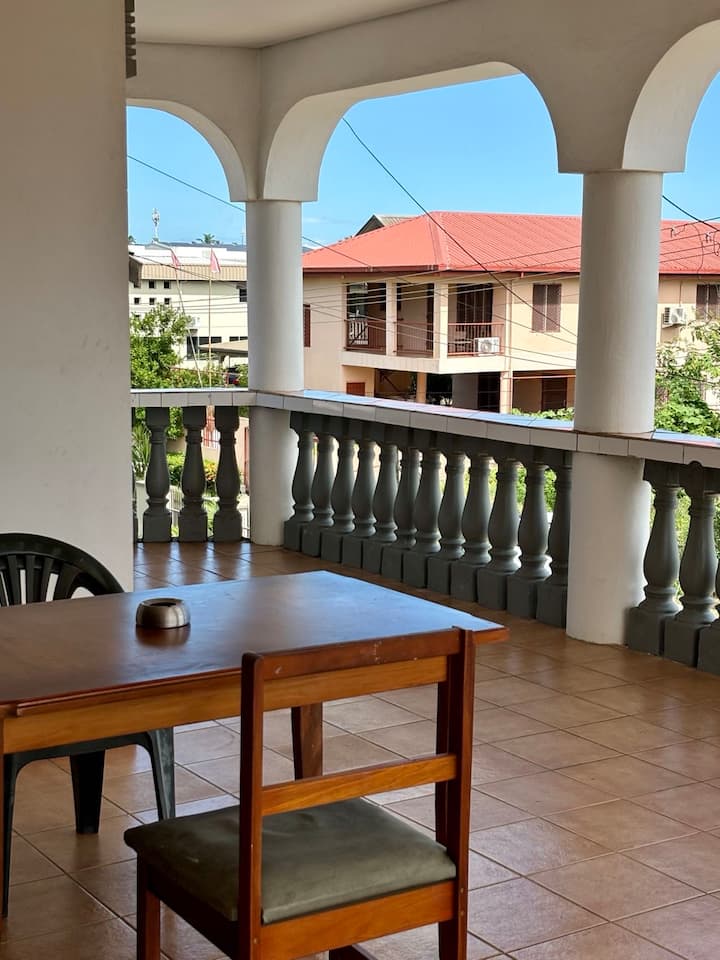 Nice Family Room Near Airport - Nadi