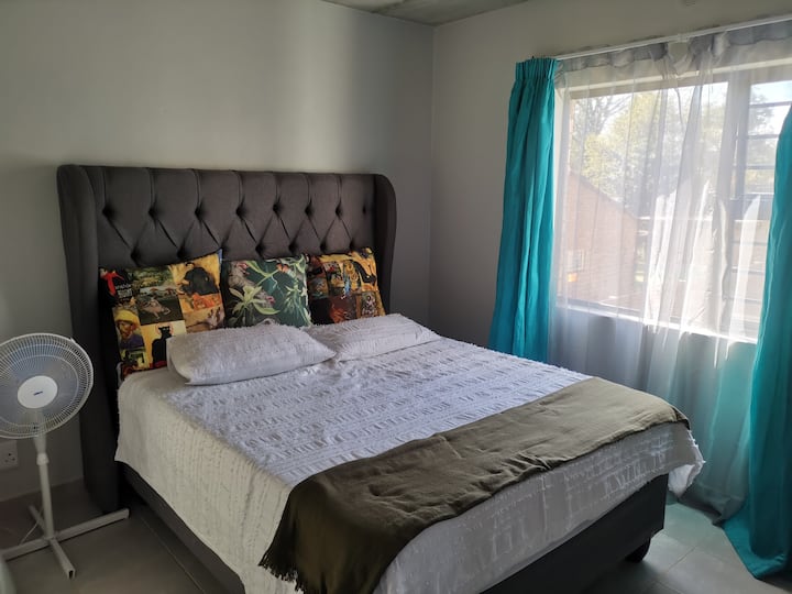 Warm And Relaxed For A Family - Centurion