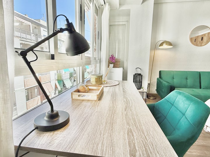 Am1- Suite Confort & Style, 15 Center, Fast Wifi - Alicante