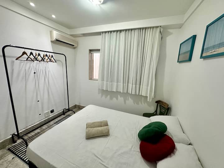 Quarto C/ar 600m Da Praia - Vila Velha